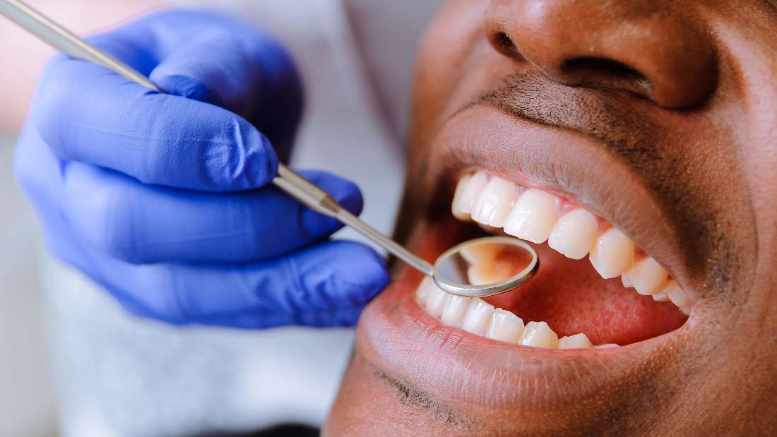 What Happens If You Do Not Floss Your Teeth? | Preventive Dentistry St ...